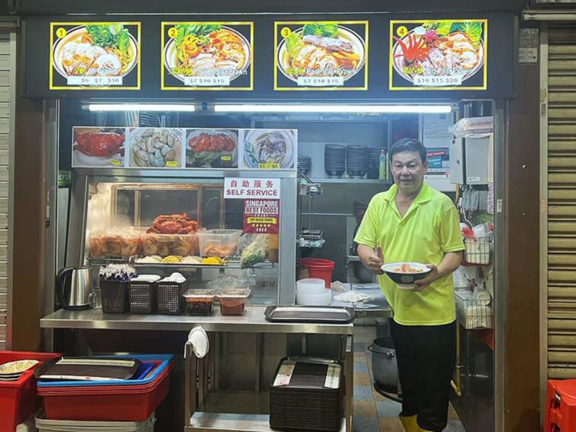Adam Road Prawn Noodle San Ge is a new stall at Newton Food Centre