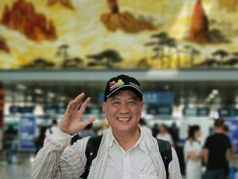 Netizens Defend Alex Man After He Was Slammed For Smiling At A National ...