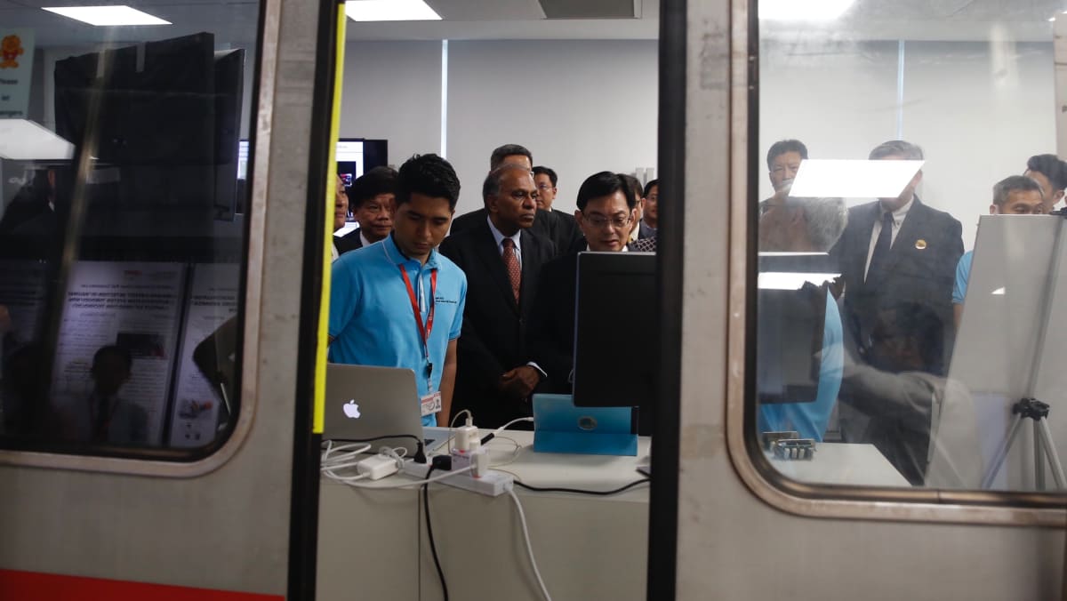 SMRT, NTU trialling new sensor system to detect train door faults ...