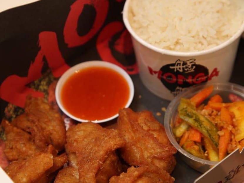 First Look At Monga’s New Dine-In Outlet With Fried ‘Hainanese Chicken ...