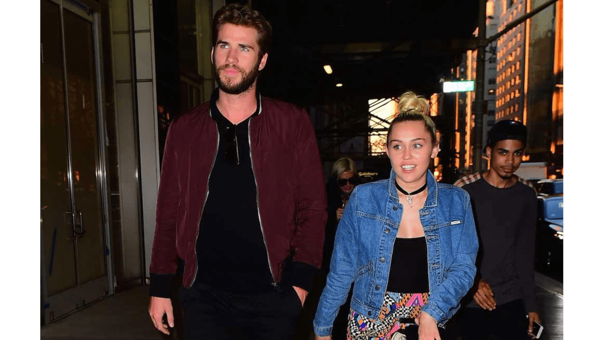 Miley Cyrus Birthday Message For Liam Hemsworth 8 Days