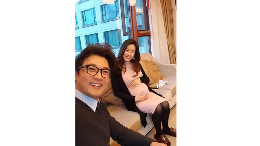 Ahn Jae Wook’s daughter born - 8days