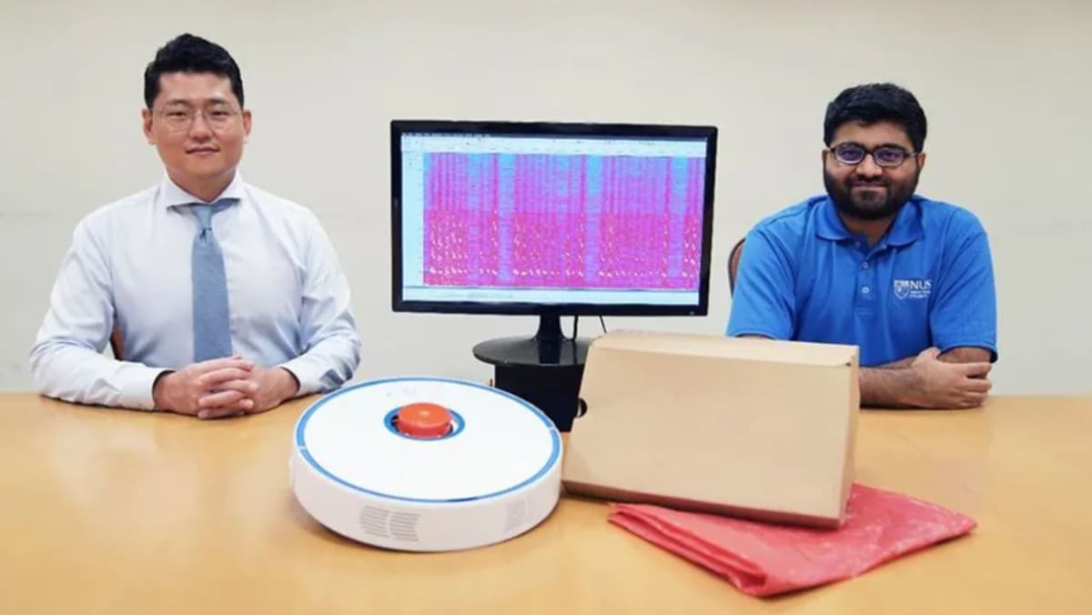 Robot pembersih vakum boleh diguna penggodam untuk 'pasang telinga ...