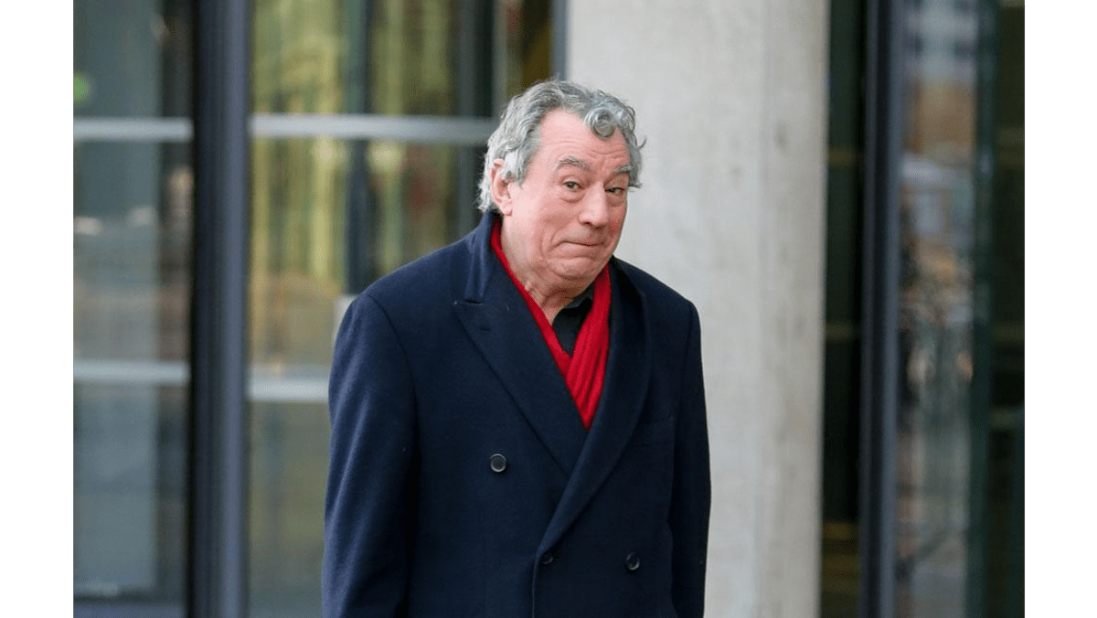 Monty Python star Terry Jones laid to rest - 8days