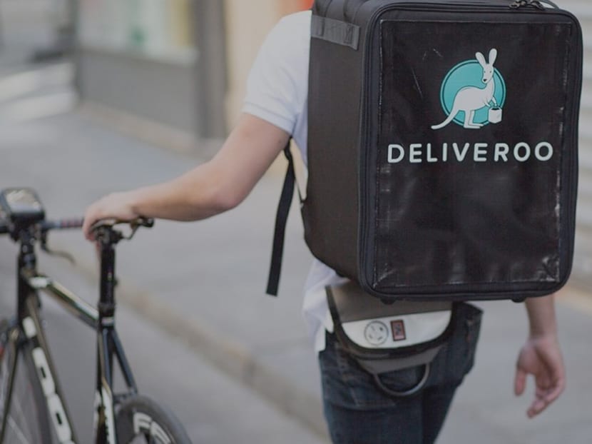 Deliveroo is peddling food to you in the central areas - TODAY