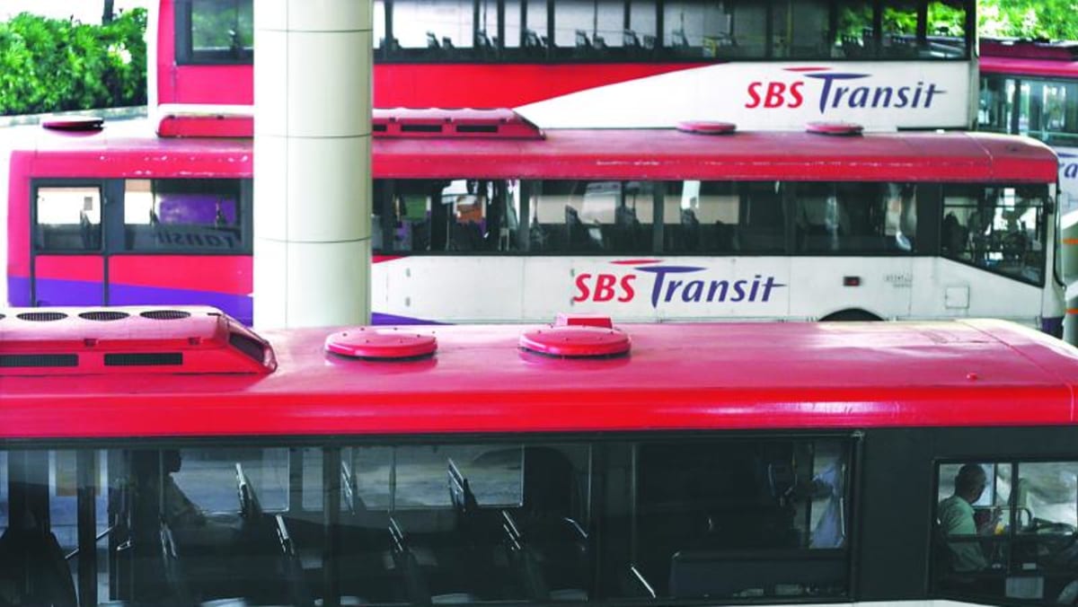 SBS raises starting pay for bus captains by 15% - TODAY