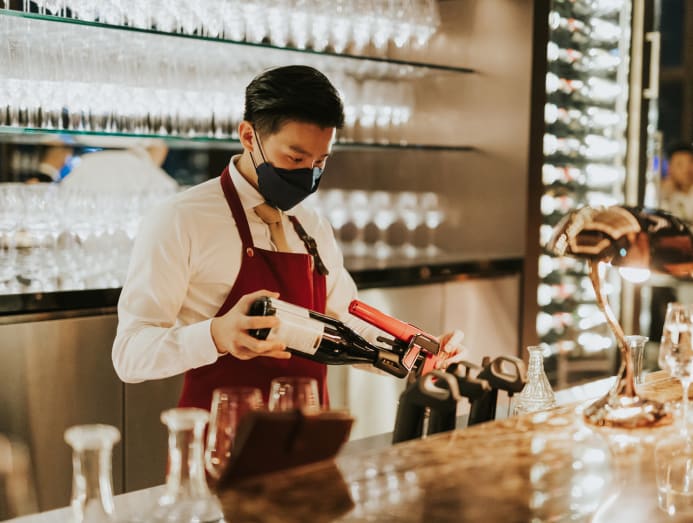 Coravin: A wine preservation gadget inspired by chemotherapy needles