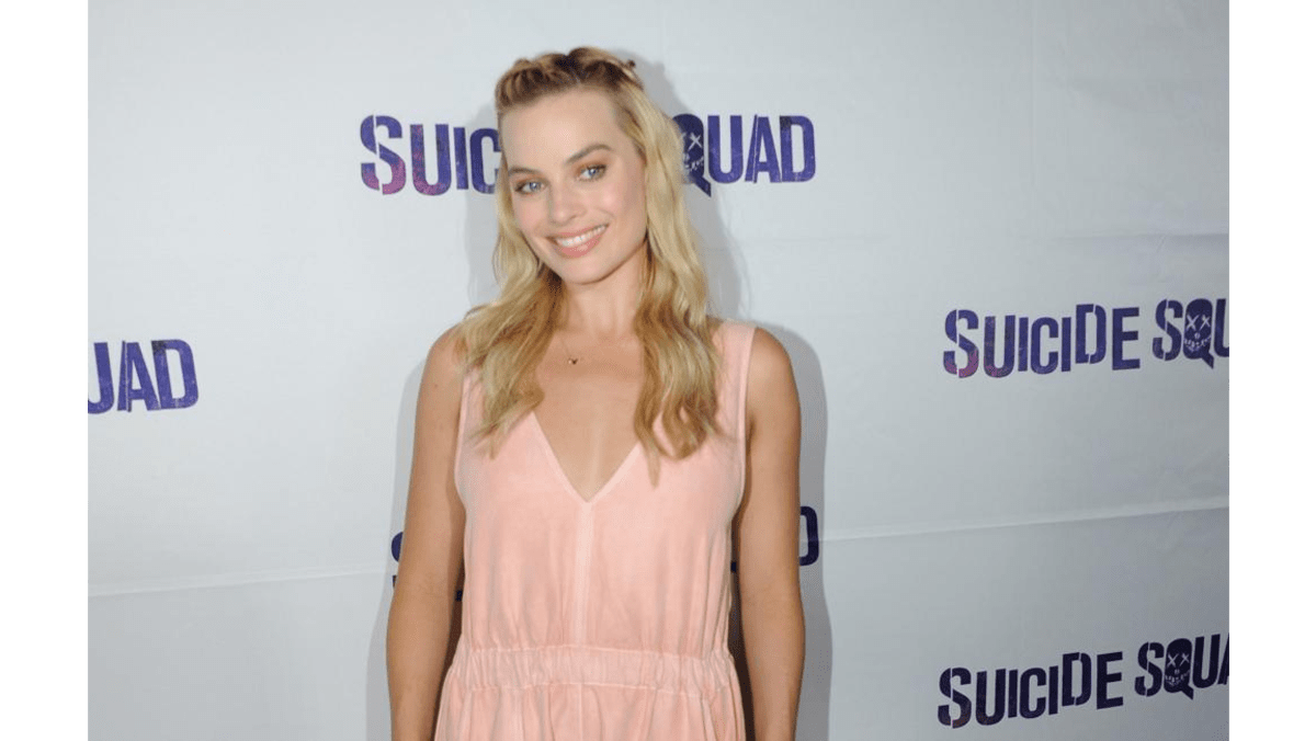 Margot Robbie: Don't call me a bombshell! - 8 Days