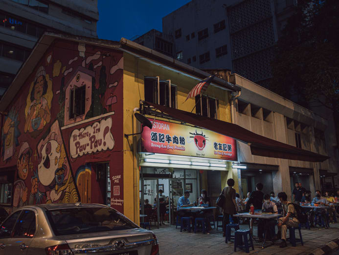 Best things to eat at new Malaysian food court EatAlley at Orchard ...