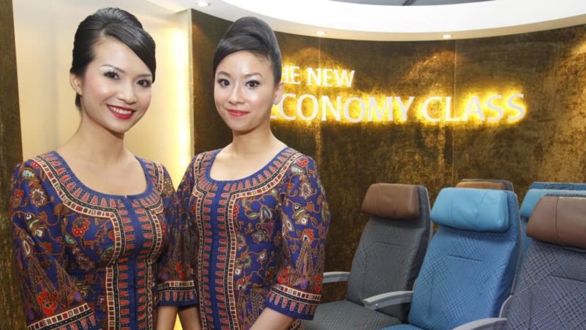SIA offers sneak peek into pilot, cabin crew training - TODAY