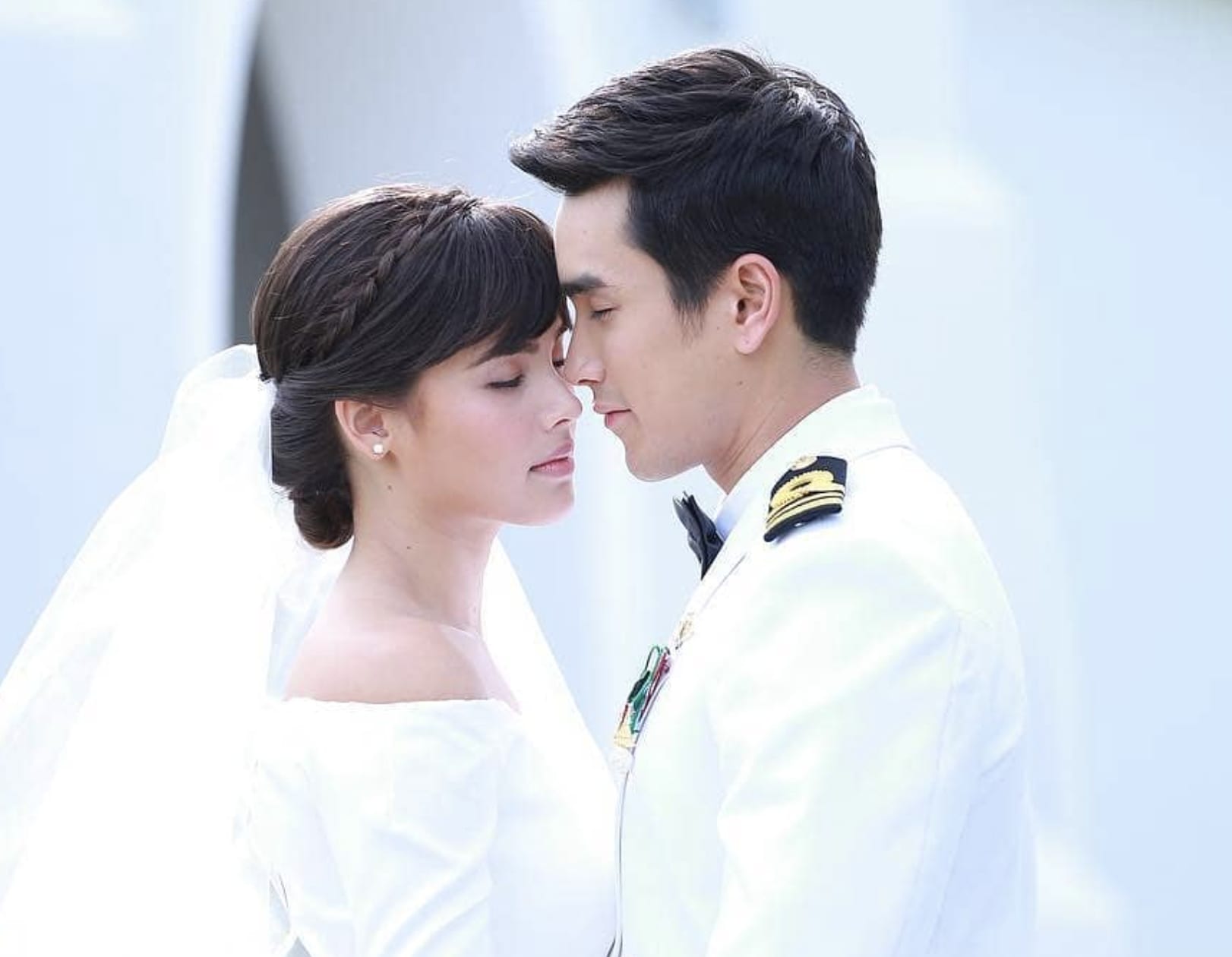 Thai Stars Nadech And Yaya Who Are Known As The Nations Couple” Engaged After 12 Years Of
