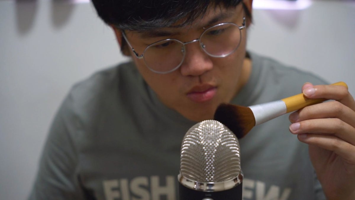 On The Red Dot: Side Hustles - ASMR Creator And Custom Keyboard ...