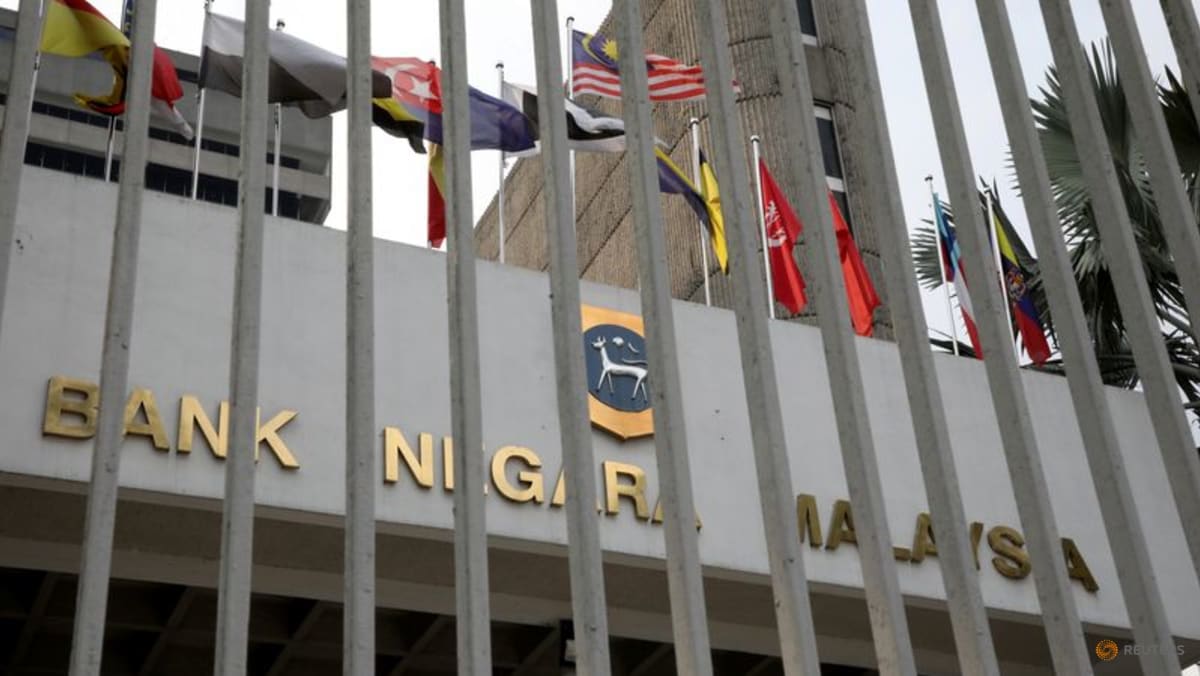 Factbox-Facts about Malaysia's new central bank governor Abdul Rasheed ...