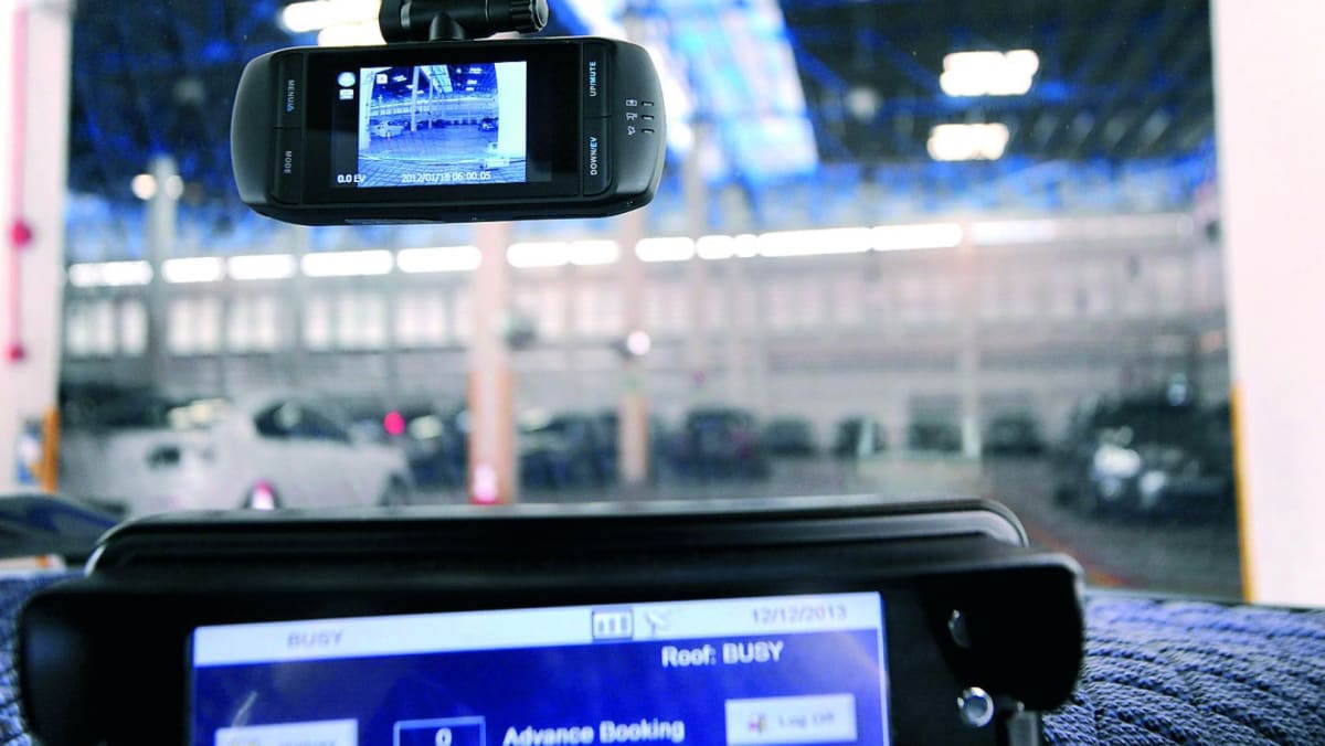 Police get extra 'eyes' through 760 participating in-car cameras - TODAY