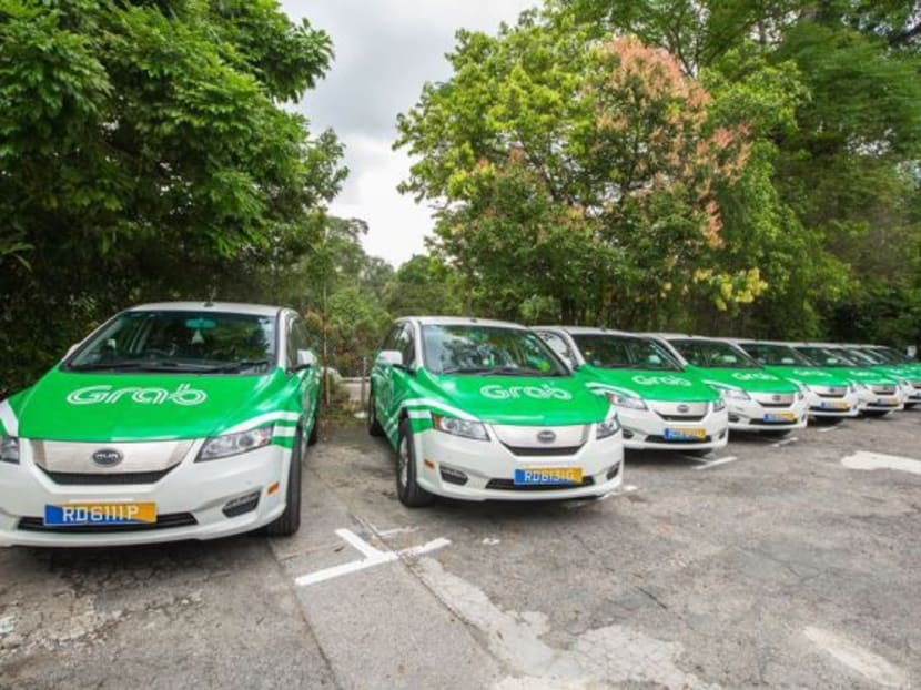 GrabCar follows Uber, cuts fares - TODAY