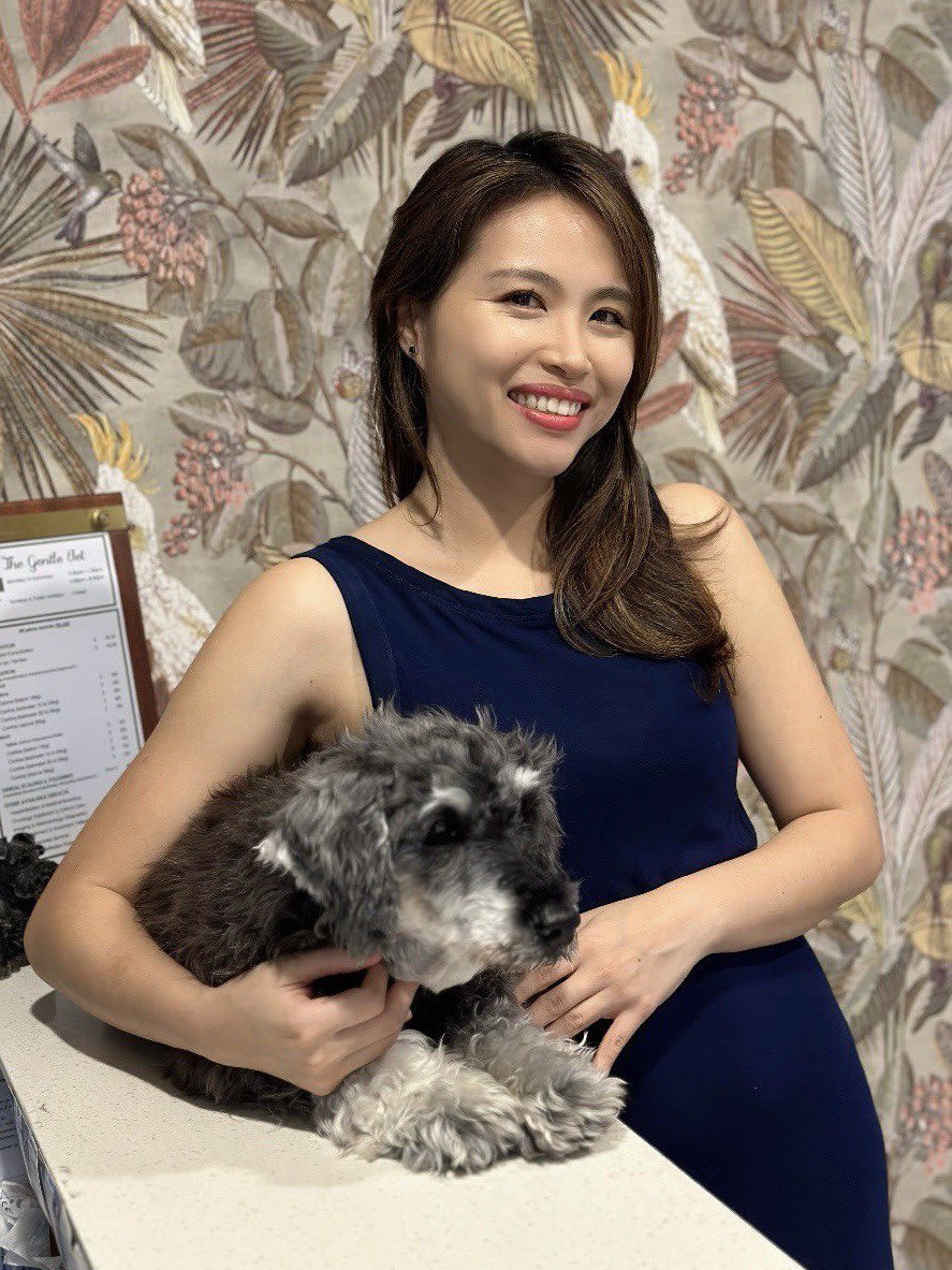 The Gentle Vet: Dr Kelly Yeo helps geriatric pets on their final ...