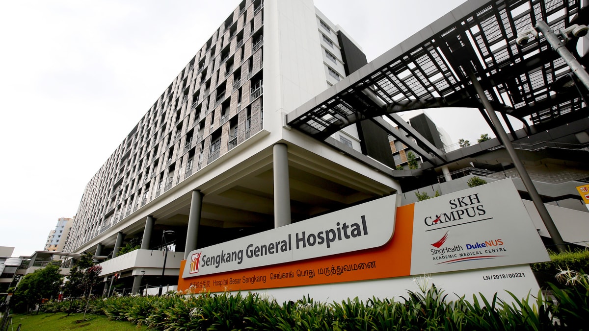 Fewer A&E patients at KTPH, TTSH and CGH, 10 months after Sengkang ...