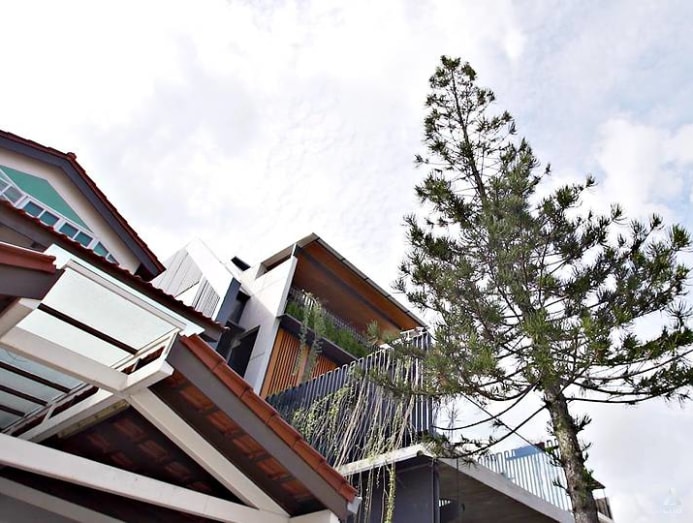 Like an art gallery: A Singapore home that even has its own pottery ...