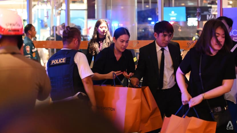 Bangkok police arrest 14-year-old suspected gunman after deadly shooting at Siam Paragon mall - CNA