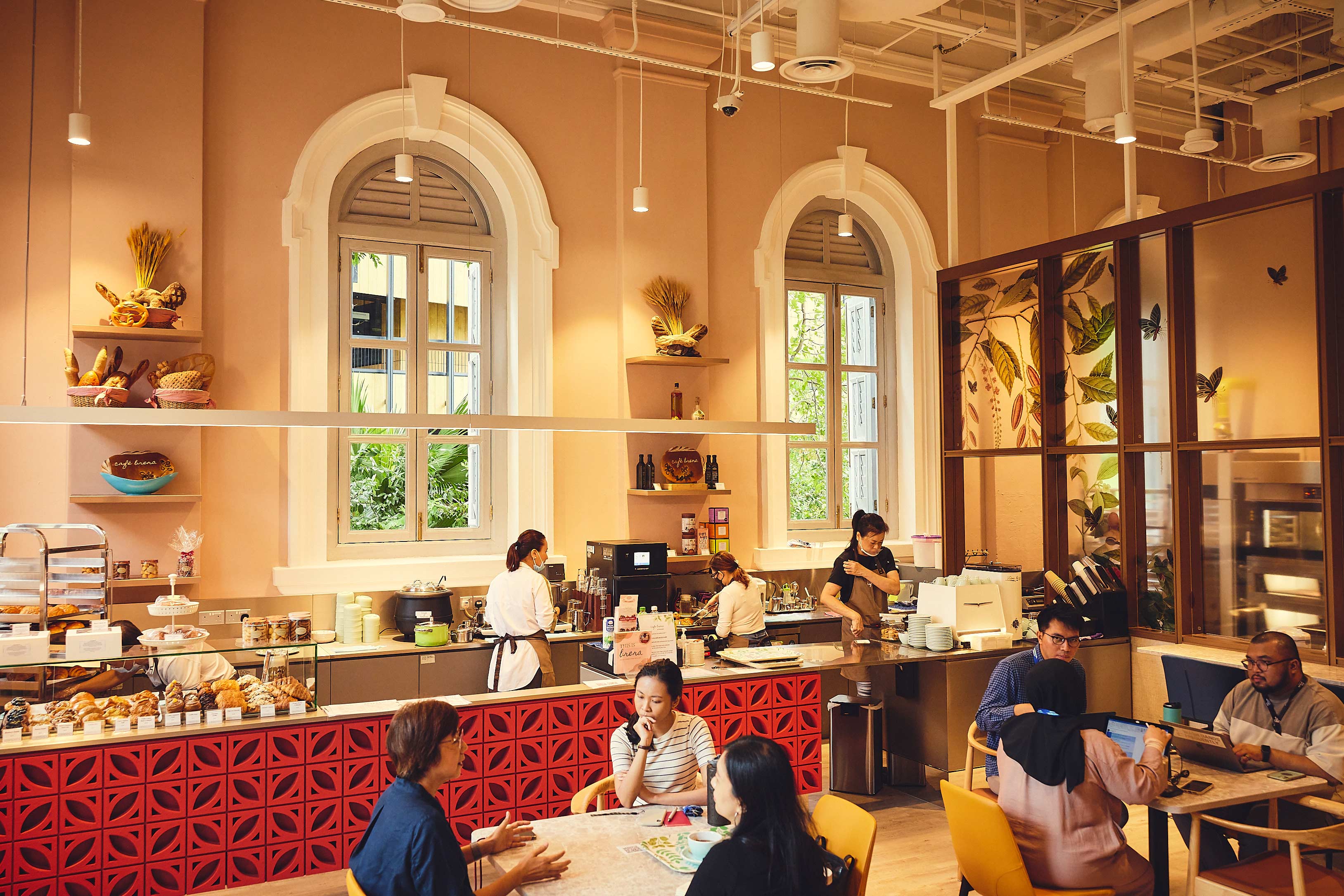 HDB Bakery Brera Opens 1st Cafe With New Calamansi Cruffin, Hae Bee ...