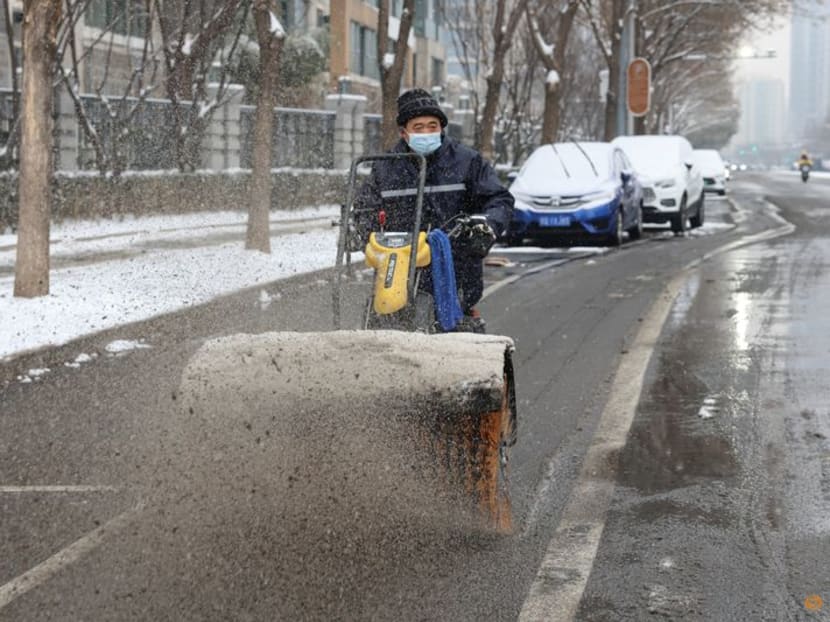 Second cold wave envelops China's Beijing in snow, ice - TODAY