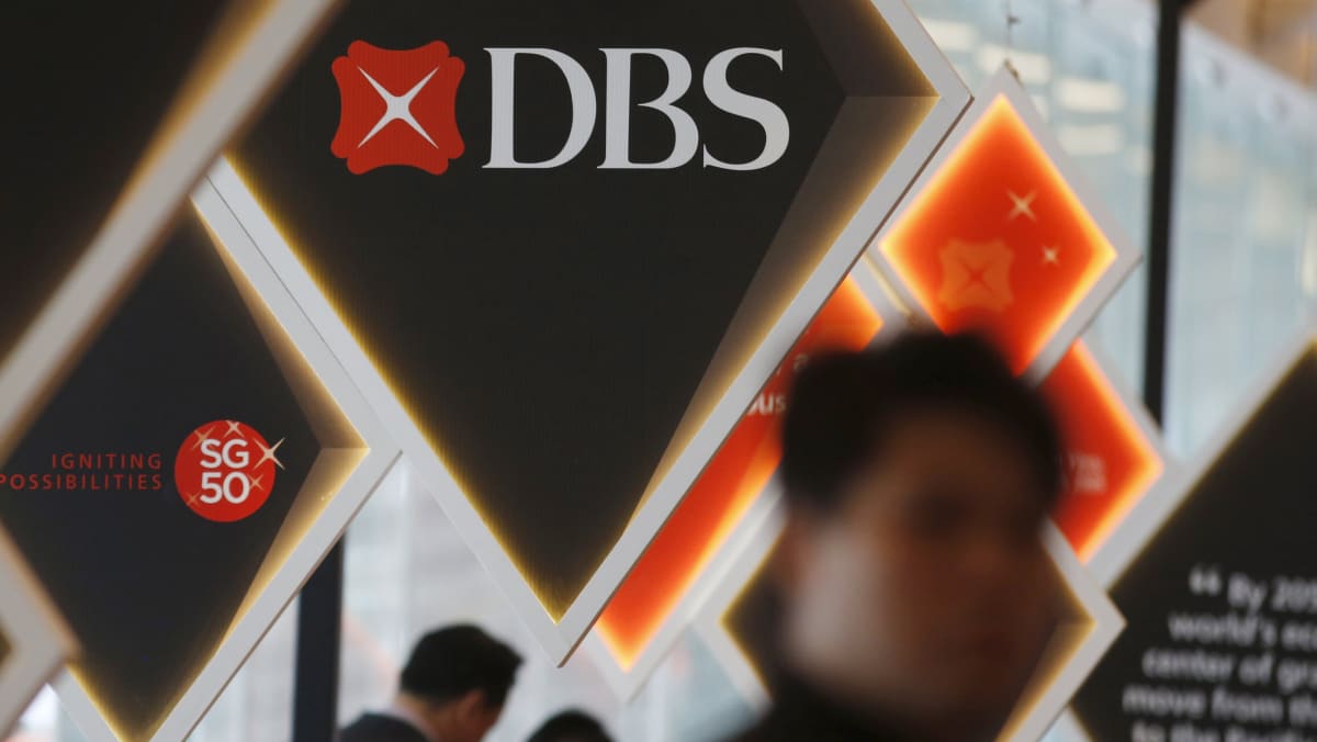 DBS Internet banking services suffers 3-hour outage - TODAY