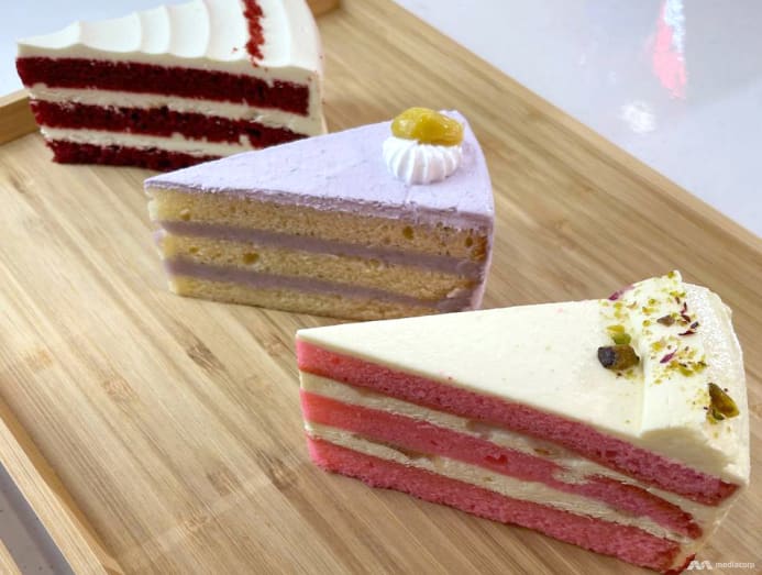 Chew Chor Meng, Dennis Chew and food blogger Miss Tam Chiak open a ...