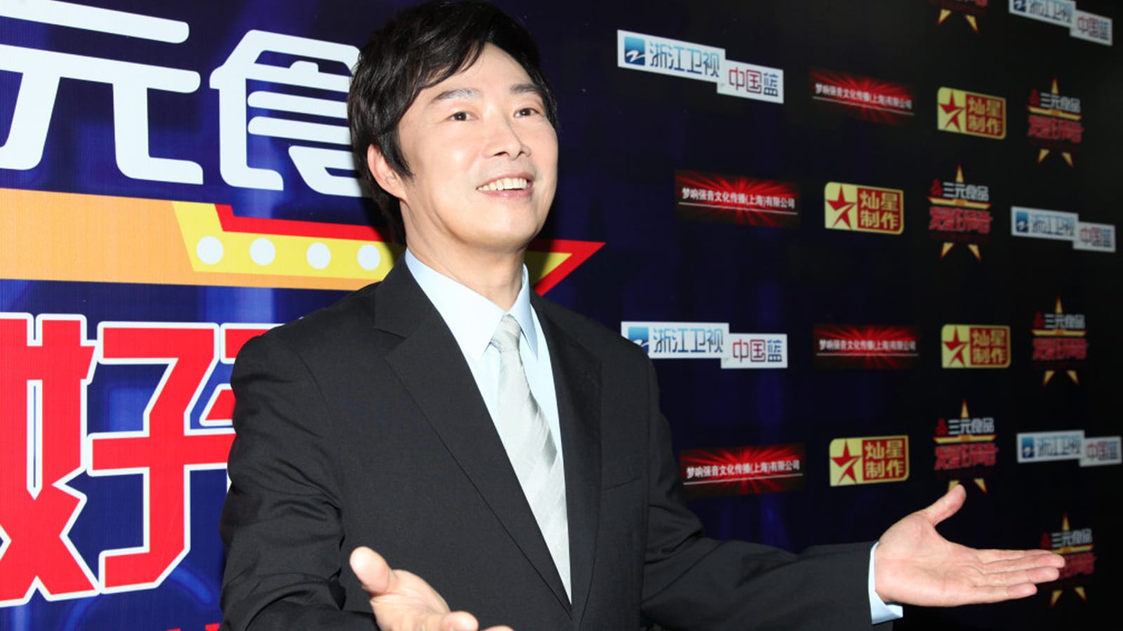 Fei Yu Ching announces retirement - 8days