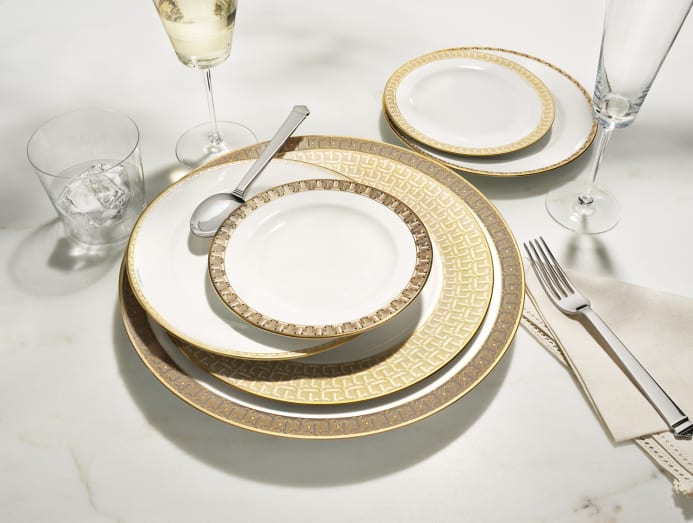 The right dinnerware can transform your dinner party into a stylised affair