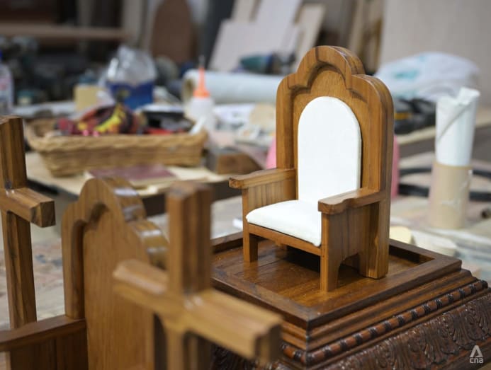 The Singaporean carpenter who built two chairs specially for Pope ...