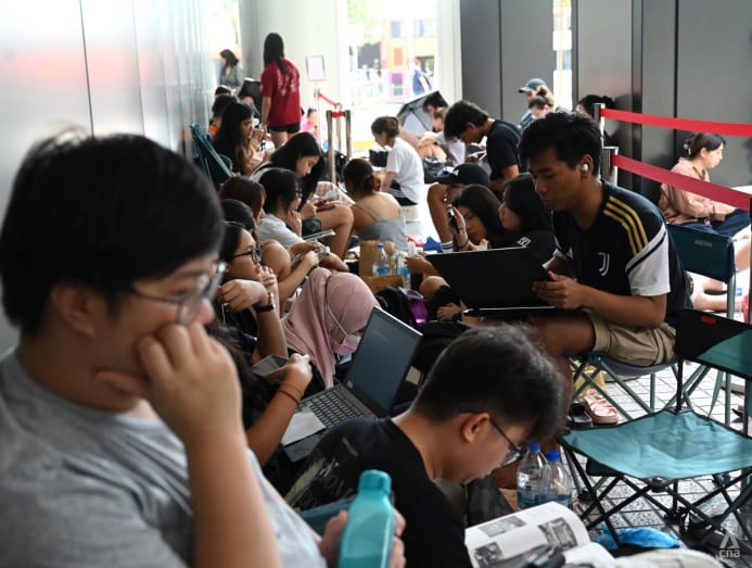 HTB services: Professional queuers who help fans get concert tickets ...