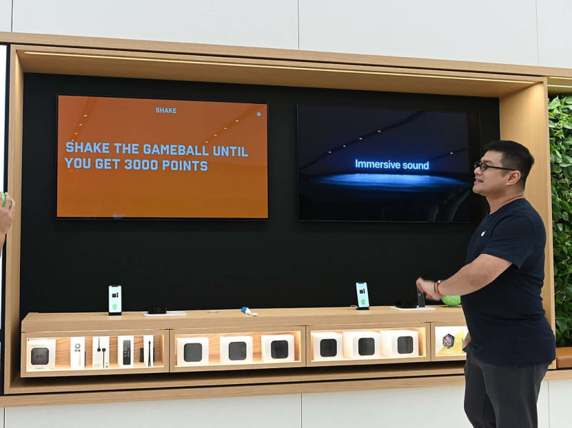 First Look At The New Apple Store At Jewel Changi Airport, Which Opens ...