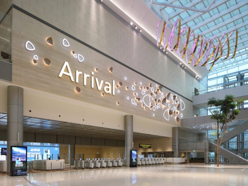 Costs, difficulty connecting to other flights are why Jetstar refuses ...