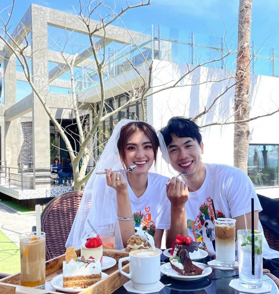 Hong Ling Not Letting Star Awards Snub Affect Her, Fiancé Nick Teo Says ...