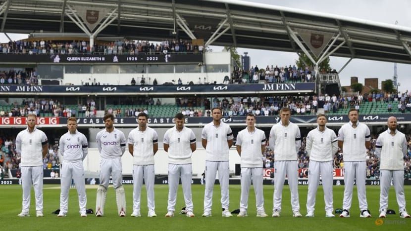 England creep in front after skittling South Africa out for 118 - CNA