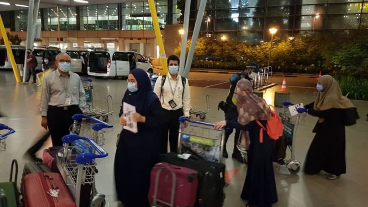 Lebih 100 pelajar S'pura sudah berangkat ke Universiti Al-Azhar Mesir ...