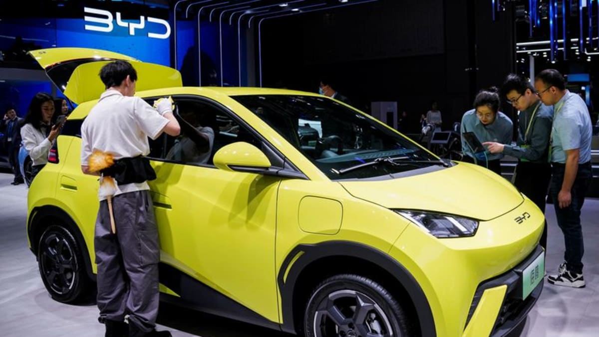 Shanghai auto show crowds flock to BYD's Seagull - CNA