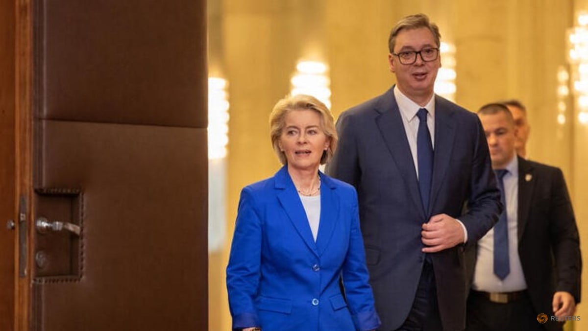 EU top executive tells Belgrade and Pristina to speed up normalisation of ties - TODAY
