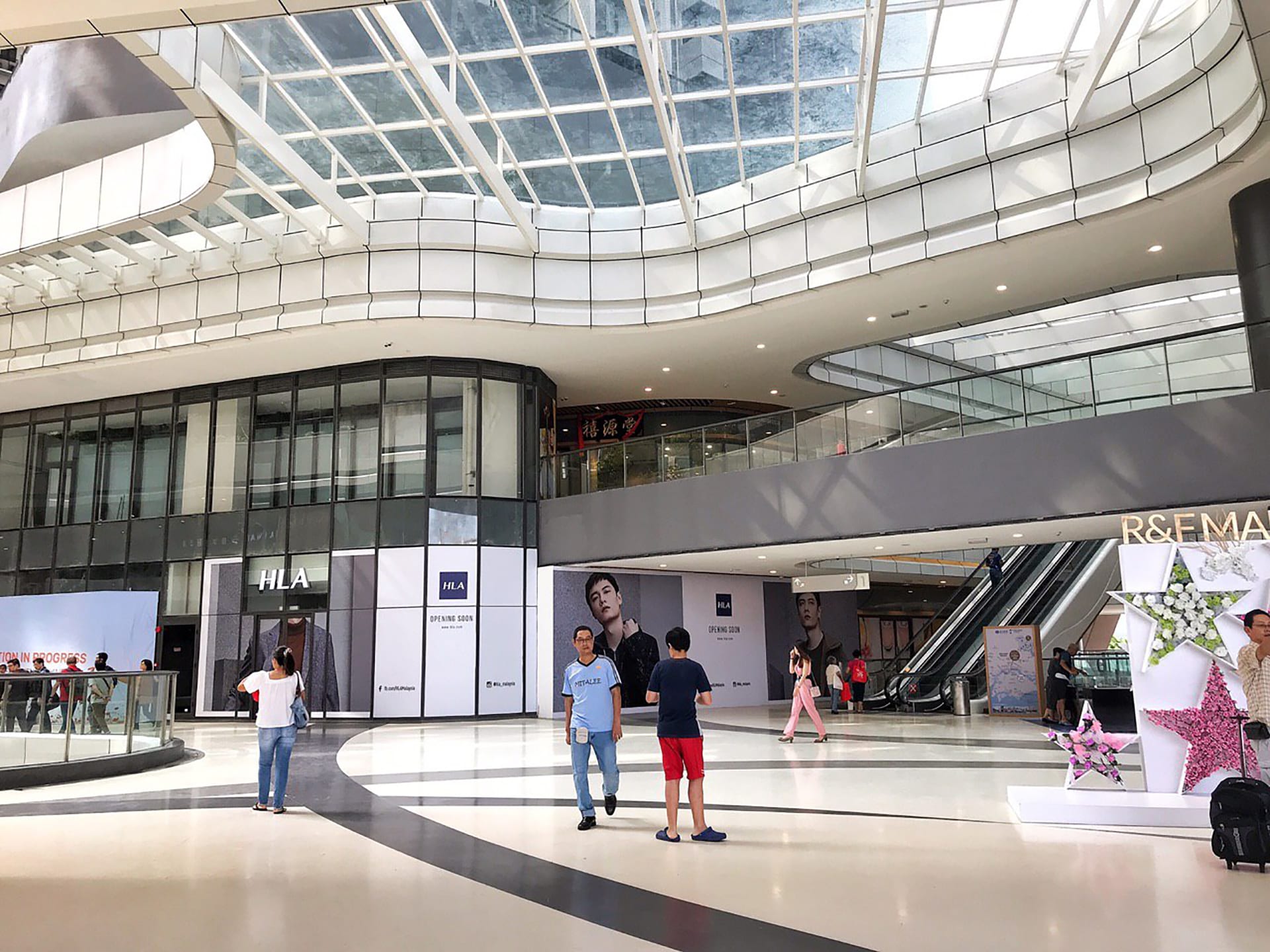 9 Things To Check Out At JB's New And Insta-Worthy R&F Mall - 8days
