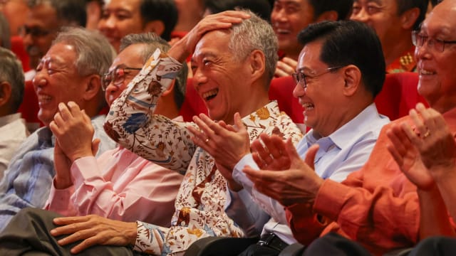 李资政：政府致力于提供最好生活环境 让国人追求理想 - 8world