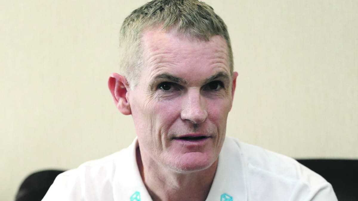 Look to Australia: Edwards tells LionsXII players - TODAY