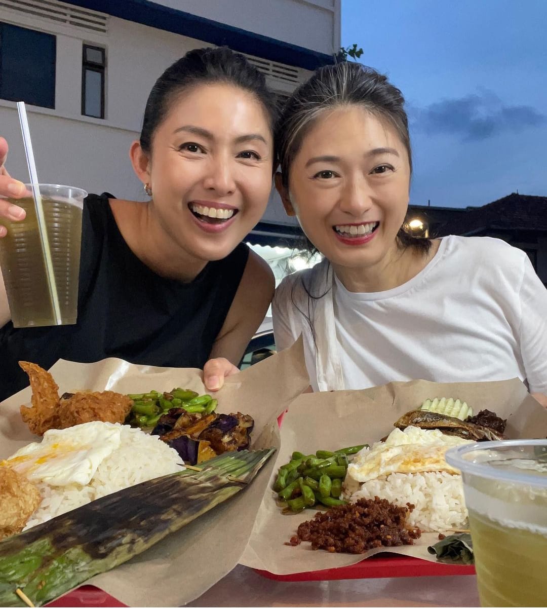 Foodie Friday: What The Stars Ate This Week (Oct 14-21) - 8days