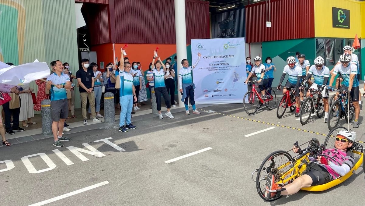 Acara berbasikal 'Cycle of Peace' kumpul dana tunaikan hajat 100 ...