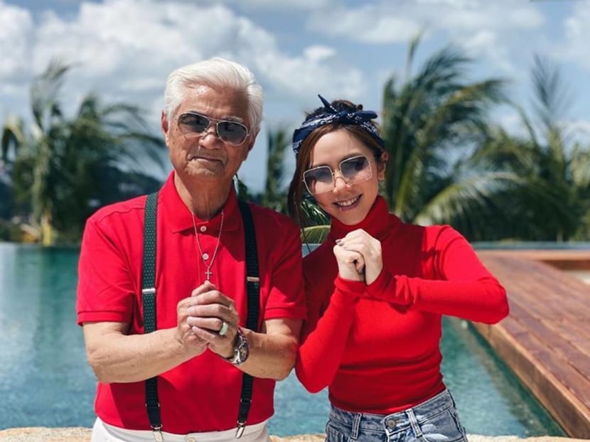 Netizens Say G.E.M.’s Grandfather “Looks Like Colonel Sanders” - TODAY