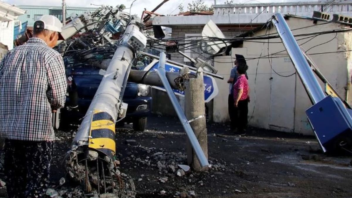 Taufan Maysak badai Korea Selatan, 1 kematian dilaporkan - BERITA Mediacorp Taufan Maysak badai Korea Selatan, 1 kematian dilaporkan - BERITA Mediacorp