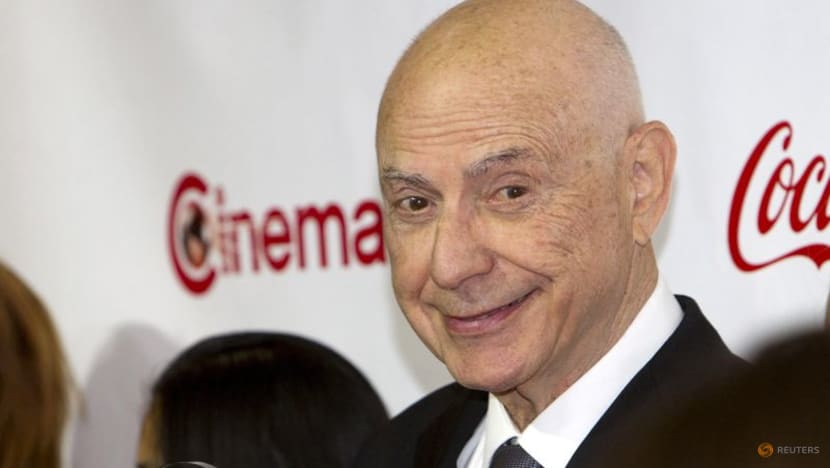 Versatile Oscar-winning American actor Alan Arkin dies at 89 - CNA