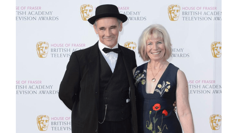 Mark Rylance's wife uses knighthood to get into best restaurants - 8days