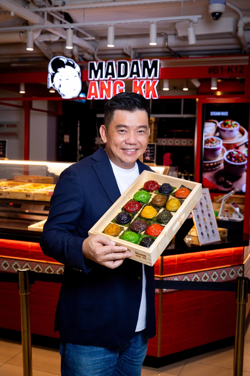 Bakerzin Founder Now Sells Ang Ku Kueh ’Cos ‘I’m Chinese! I Should Be ...