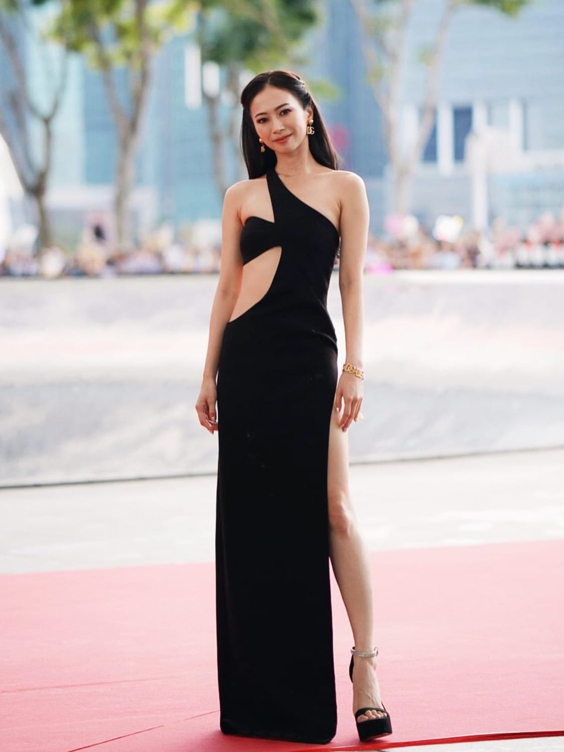 12 of the wildest looks in Star Awards history - CNA Lifestyle