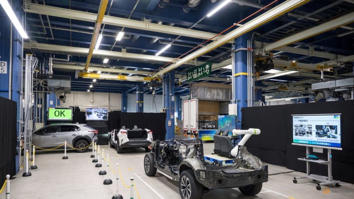 LGES to supply Toyota with batteries, invest US$3 billion in US plant ...